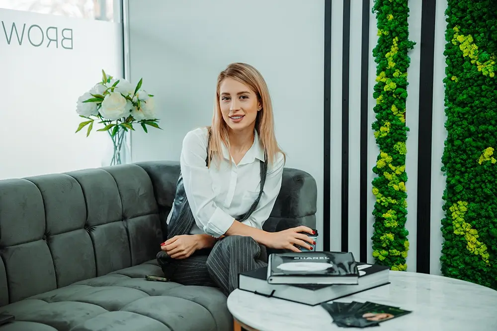 About Michelle Lashes - Brows - Beauty